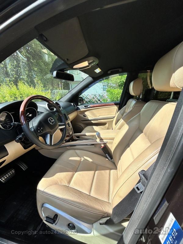 Brūns Mercedes-Benz M-Class 2008 Rapla, ar dzinēja tilpumu 3.00 L un nobraukumu 321 tūkst. km par 7500 €, foto 3 vietnē AUTOMOTO.COM.LV