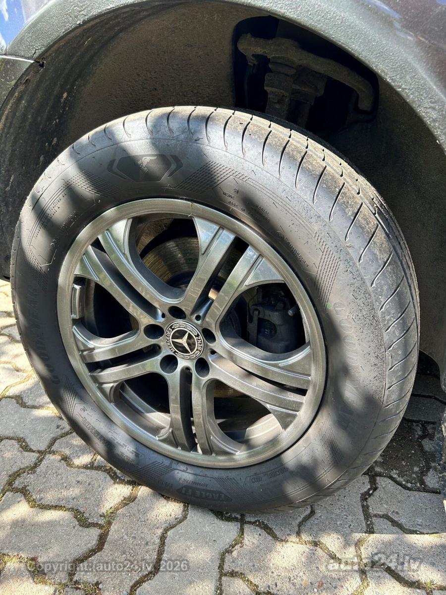 Brūns Mercedes-Benz M-Class 2008 Rapla, ar dzinēja tilpumu 3.00 L un nobraukumu 321 tūkst. km par 7500 €, foto 8 vietnē AUTOMOTO.COM.LV