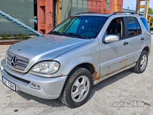 Mercedes-Benz M-Class 2002 Tallina, ar dzinēja tilpumu 2.70 L un nobraukumu 0 tūkst. km par 1700 €, foto 3 vietnē AUTOMOTO.COM.LV