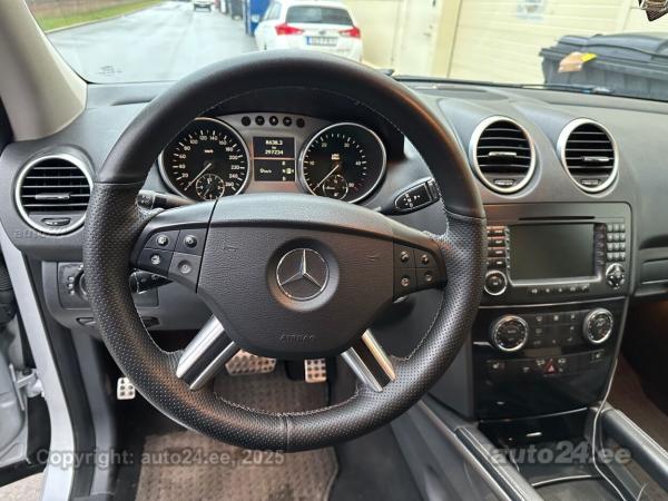Mercedes-Benz M-Class 2006 in Tallinn, with an engine capacity of 3.00 L and mileage of 297 thousand km for 3900 €, photo 11 on AUTOMOTO.COM.LV