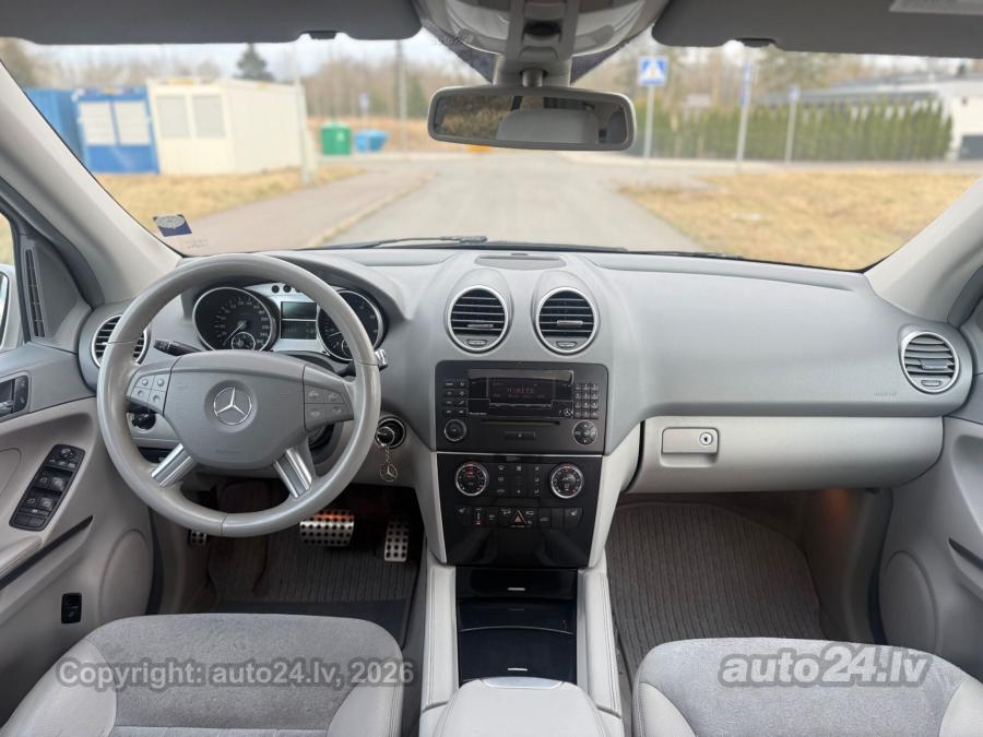 Mercedes-Benz M-Class 2006 Tartu, ar dzinēja tilpumu 3.50 L un nobraukumu 248 tūkst. km par 4999 €, foto 9 vietnē AUTOMOTO.COM.LV