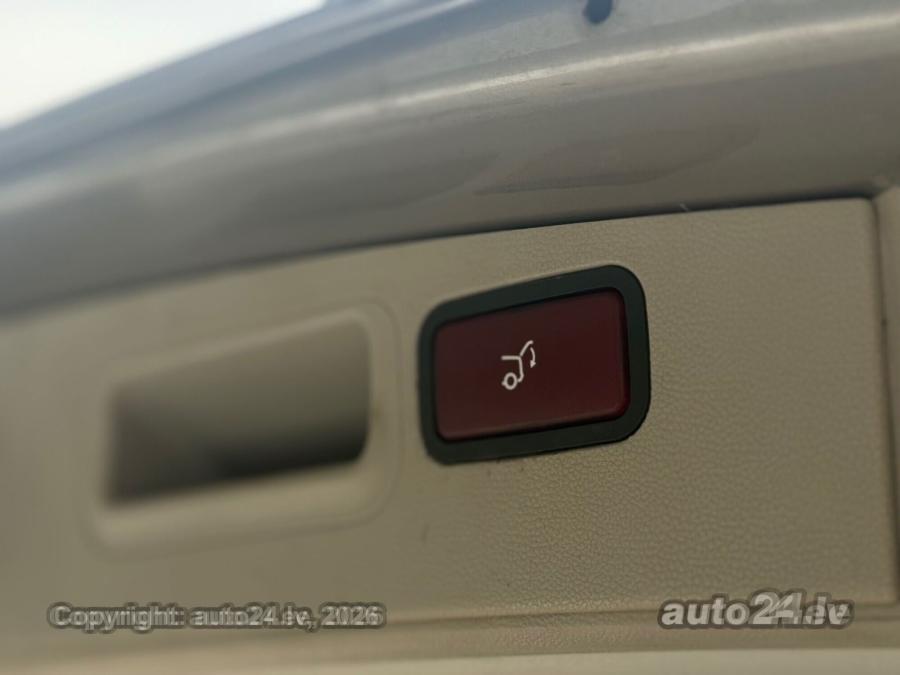 Mercedes-Benz M-Class 2006 Tartu, ar dzinēja tilpumu 3.50 L un nobraukumu 248 tūkst. km par 4999 €, foto 12 vietnē AUTOMOTO.COM.LV