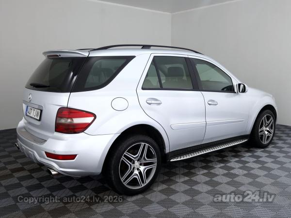 Mercedes-Benz M-Class 2006 in Tallinn, with an engine capacity of 3.00 L and mileage of 258 thousand km for 3499 €, photo 4 on AUTOMOTO.COM.LV
