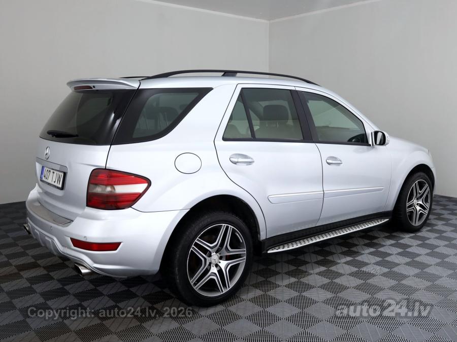Mercedes-Benz M-Class 2006 Tallina, ar dzinēja tilpumu 3.00 L un nobraukumu 258 tūkst. km par 3499 €, foto 4 vietnē AUTOMOTO.COM.LV
