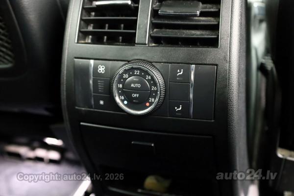 Mercedes-Benz M-Class 2006 in Tallinn, with an engine capacity of 3.00 L and mileage of 258 thousand km for 3499 €, photo 10 on AUTOMOTO.COM.LV