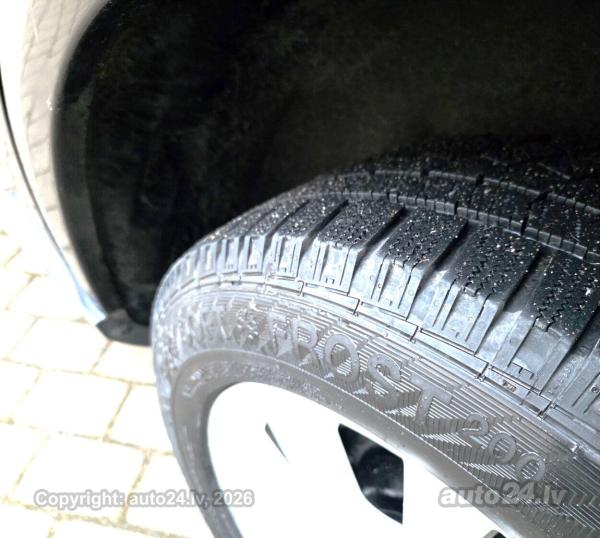 Mercedes-Benz M-Class 2008 in Tallinn, with an engine capacity of 3.00 L and mileage of 247 thousand km for 6880 €, photo 11 on AUTOMOTO.COM.LV