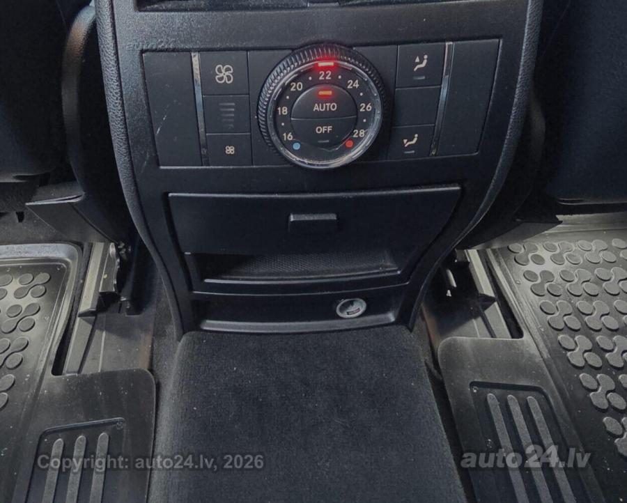 Mercedes-Benz M-Class 2008 Tallina, ar dzinēja tilpumu 3.00 L un nobraukumu 247 tūkst. km par 6880 €, foto 14 vietnē AUTOMOTO.COM.LV