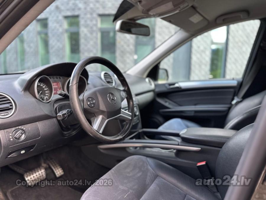 Mercedes-Benz M-Class 2008 Tallina, ar dzinēja tilpumu 3.00 L un nobraukumu 200 tūkst. km par 6999 €, foto 12 vietnē AUTOMOTO.COM.LV