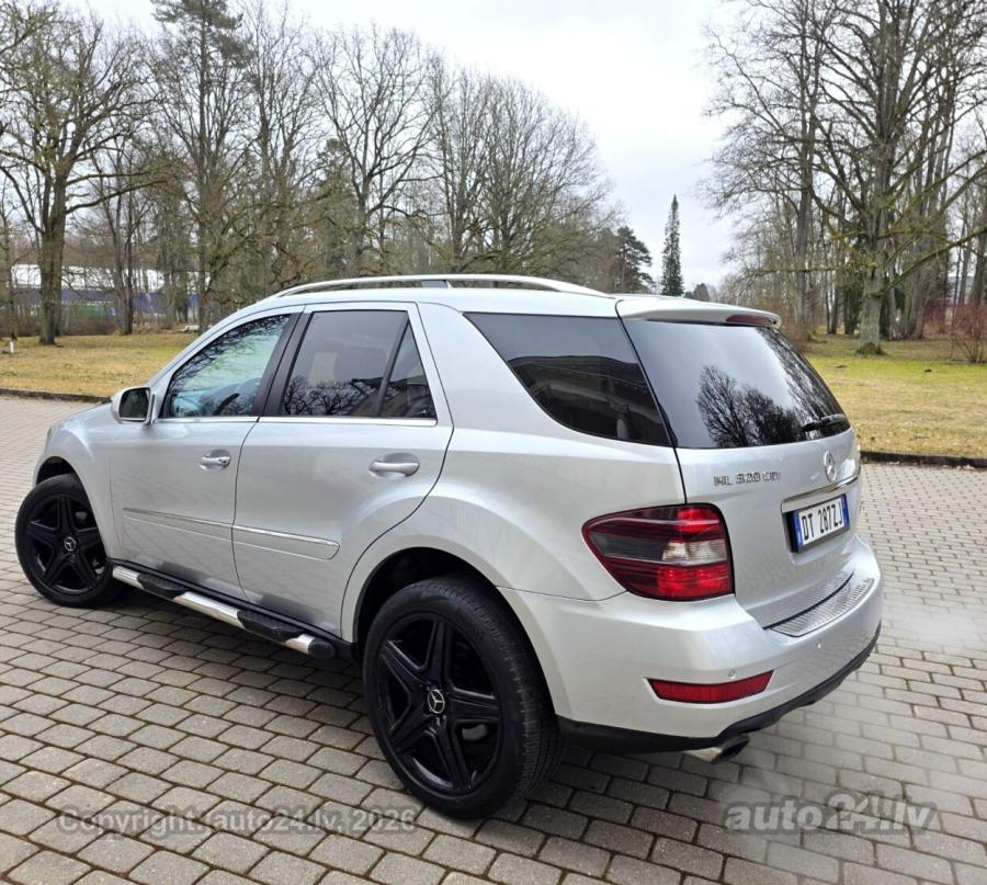Mercedes-Benz M-Class 2009 in Tallinn, with an engine capacity of 3.00 L and mileage of 212 thousand km for 8780 €, photo 4 on AUTOMOTO.COM.LV