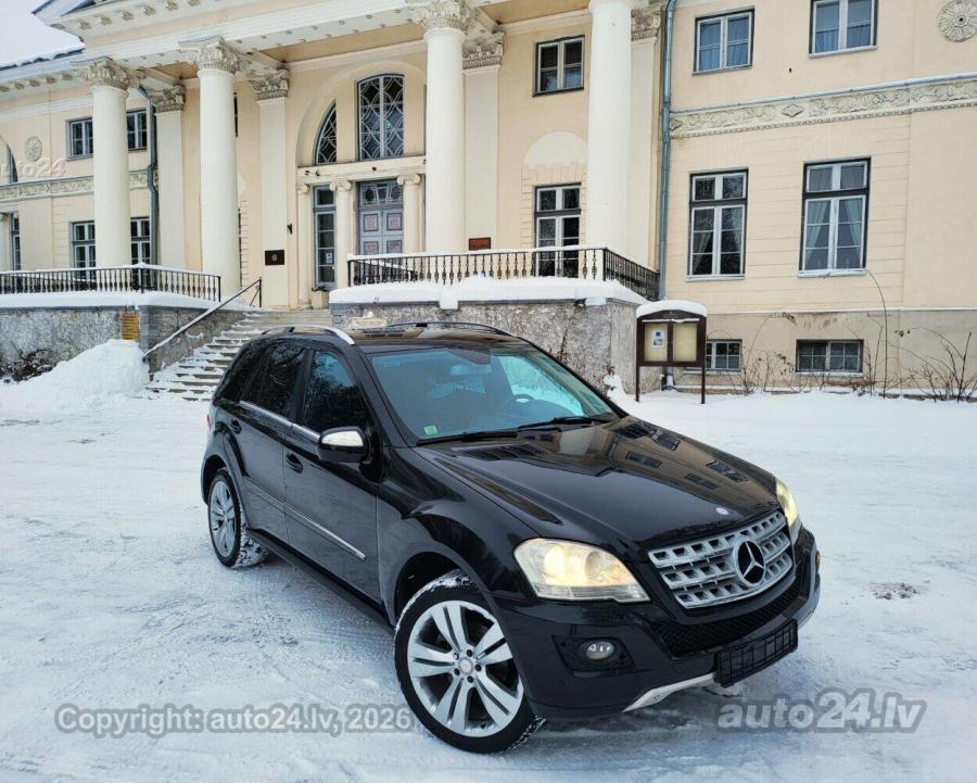 Mercedes-Benz M-Class 2010 in Tallinn, with an engine capacity of 3.00 L and mileage of 215 thousand km for 8950 €, photo 1 on AUTOMOTO.COM.LV