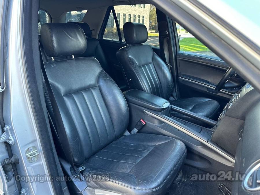 Grey Mercedes-Benz M-Class 2005 in Tallinn, with an engine capacity of 3.00 L and mileage of 315 thousand km for 4599 €, photo 11 on AUTOMOTO.COM.LV