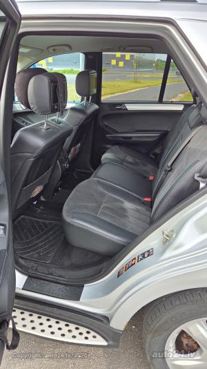 Grey Mercedes-Benz M-Class 2005 in Kuressaare, with an engine capacity of 3.50 L and mileage of 245 thousand km for 6000 €, photo 14 on AUTOMOTO.COM.LV