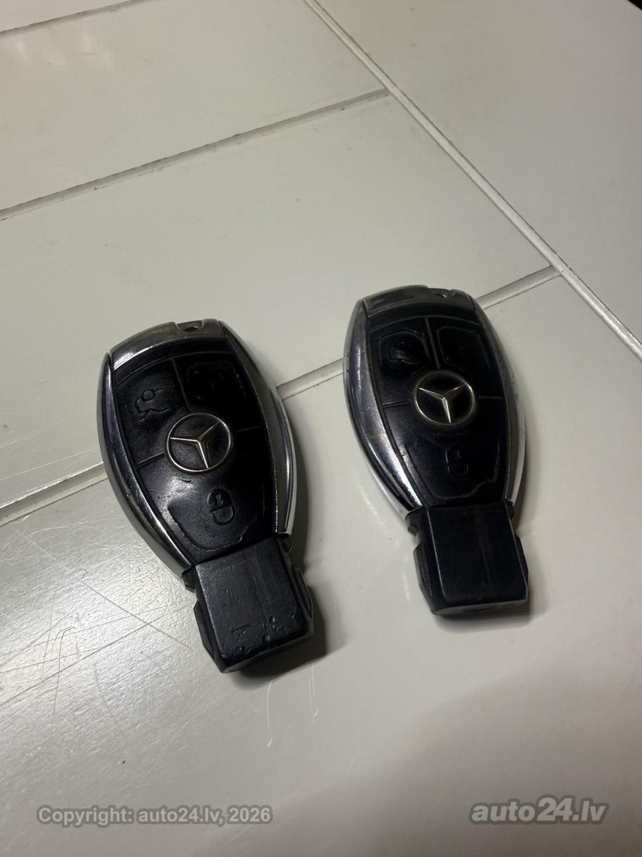 Pelēks Mercedes-Benz M-Class 2006 Kuresāre, ar dzinēja tilpumu 3.00 L un nobraukumu 421 tūkst. km par 3990 €, foto 20 vietnē AUTOMOTO.COM.LV