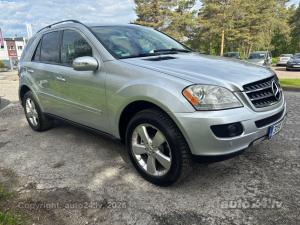 Pelēks Mercedes-Benz M-Class 2007 Tallina, ar dzinēja tilpumu 3.00 L un nobraukumu 0 tūkst. km par 8500 €, foto 5 vietnē AUTOMOTO.COM.LV