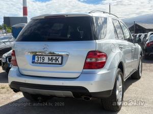 Pelēks Mercedes-Benz M-Class 2007 Tallina, ar dzinēja tilpumu 3.00 L un nobraukumu 0 tūkst. km par 8500 €, foto 11 vietnē AUTOMOTO.COM.LV