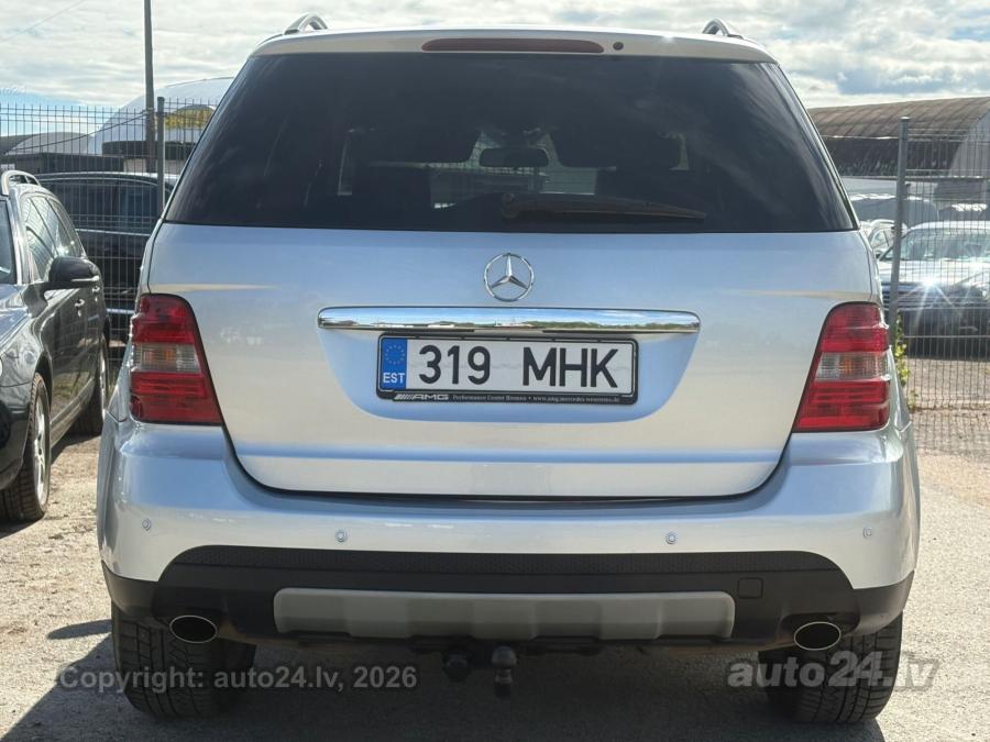 Pelēks Mercedes-Benz M-Class 2007 Tallina, ar dzinēja tilpumu 3.00 L un nobraukumu 0 tūkst. km par 8500 €, foto 12 vietnē AUTOMOTO.COM.LV