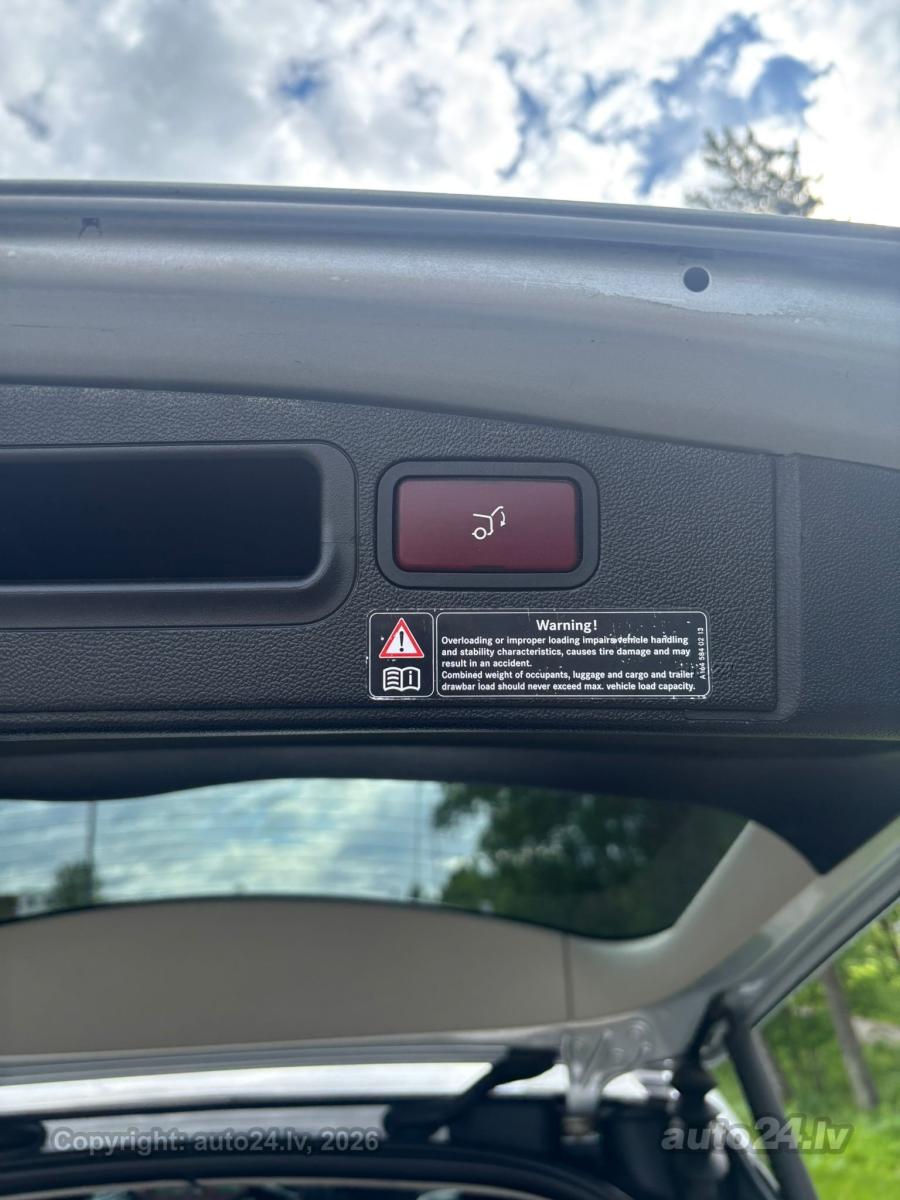 Pelēks Mercedes-Benz M-Class 2007 Tallina, ar dzinēja tilpumu 3.00 L un nobraukumu 0 tūkst. km par 8500 €, foto 18 vietnē AUTOMOTO.COM.LV