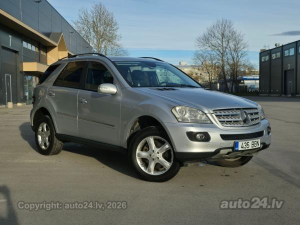 Pelēks Mercedes-Benz M-Class 2008 Tallina, ar dzinēja tilpumu 3.00 L un nobraukumu 170 tūkst. km par 10000 €, foto 1 vietnē AUTOMOTO.COM.LV