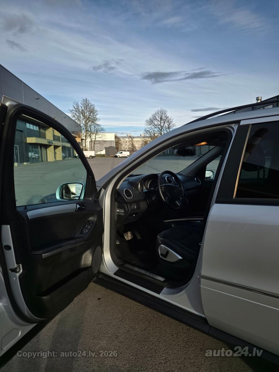 Grey Mercedes-Benz M-Class 2008 in Tallinn, with an engine capacity of 3.00 L and mileage of 170 thousand km for 10000 €, photo 11 on AUTOMOTO.COM.LV