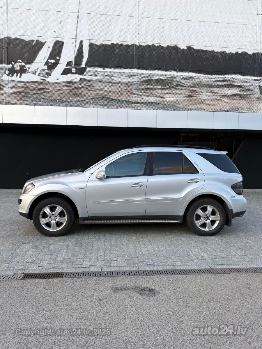 Grey Mercedes-Benz M-Class 2008 in Tallinn, with an engine capacity of 3.00 L and mileage of 440 thousand km for 5500 €, photo 5 on AUTOMOTO.COM.LV
