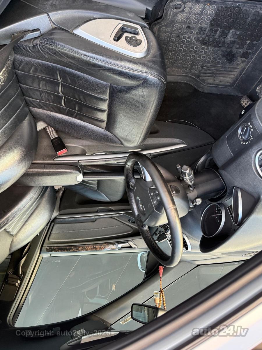 Grey Mercedes-Benz M-Class 2008 in Tallinn, with an engine capacity of 3.00 L and mileage of 440 thousand km for 5500 €, photo 15 on AUTOMOTO.COM.LV