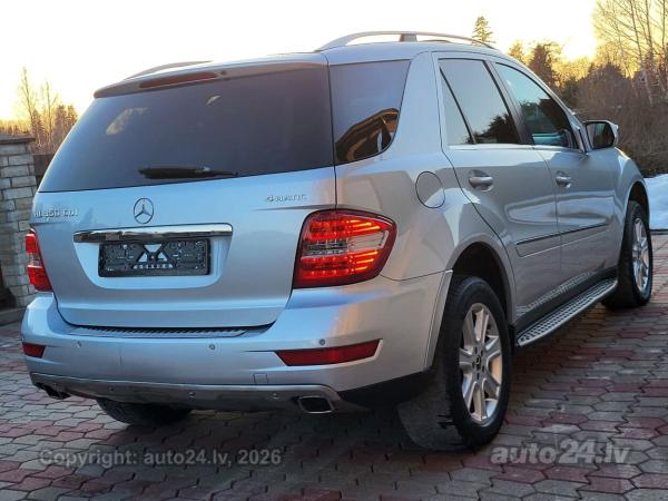 Grey Mercedes-Benz M-Class 2011 in Tallinn, with an engine capacity of 3.00 L and mileage of 233 thousand km for 9999 €, photo 4 on AUTOMOTO.COM.LV