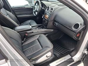 Pelēks Mercedes-Benz M-Class 2012 Tartu, ar dzinēja tilpumu 3.00 L un nobraukumu 227 tūkst. km par 10990 €, foto 9 vietnē AUTOMOTO.COM.LV