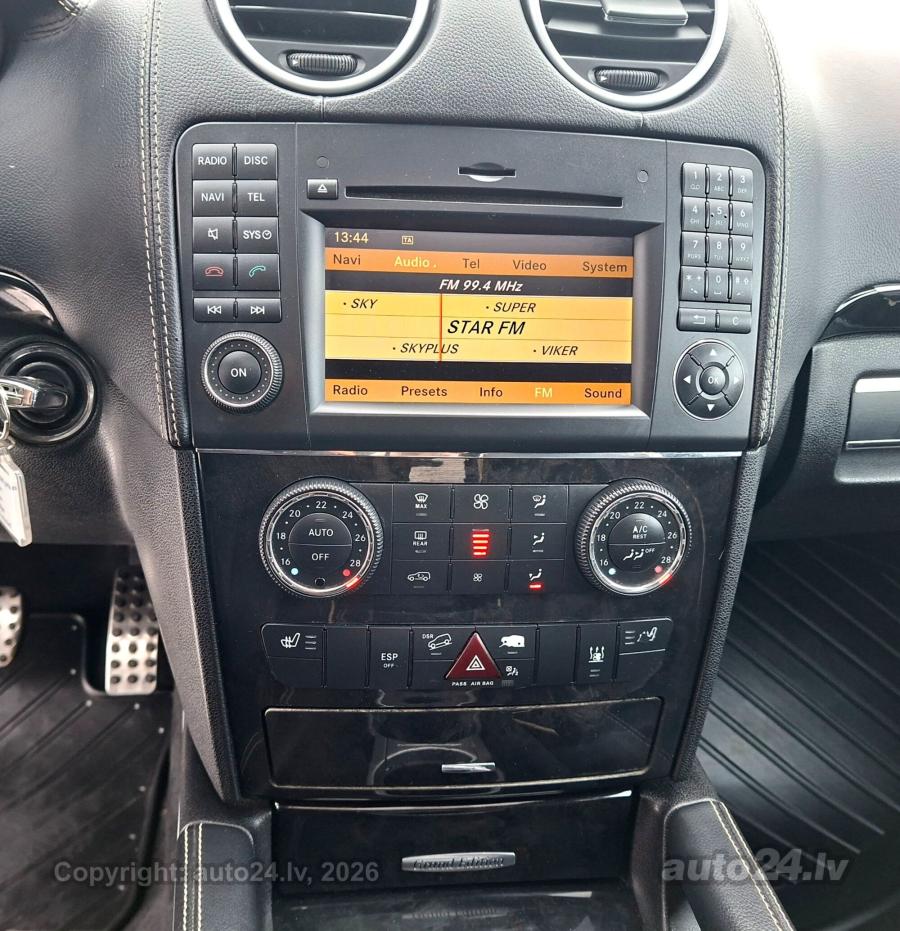 Pelēks Mercedes-Benz M-Class 2012 Tartu, ar dzinēja tilpumu 3.00 L un nobraukumu 227 tūkst. km par 10990 €, foto 13 vietnē AUTOMOTO.COM.LV