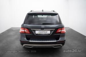 Grey Mercedes-Benz M-Class 2012 in Tallinn, with an engine capacity of 3.00 L and mileage of 276 thousand km for 15999 €, photo 7 on AUTOMOTO.COM.LV