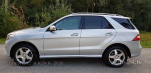 Grey Mercedes-Benz M-Class 2014 in Tallinn, with an engine capacity of 2.10 L and mileage of 188 thousand km for 16600 €, photo 4 on AUTOMOTO.COM.LV