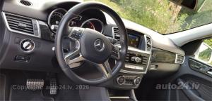 Grey Mercedes-Benz M-Class 2014 in Tallinn, with an engine capacity of 2.10 L and mileage of 188 thousand km for 16600 €, photo 7 on AUTOMOTO.COM.LV