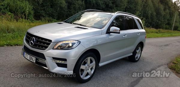 Grey Mercedes-Benz M-Class 2014 in Tallinn, with an engine capacity of 2.10 L and mileage of 188 thousand km for 16600 €, photo 9 on AUTOMOTO.COM.LV