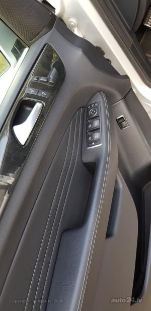 Grey Mercedes-Benz M-Class 2014 in Tallinn, with an engine capacity of 2.10 L and mileage of 188 thousand km for 16600 €, photo 11 on AUTOMOTO.COM.LV