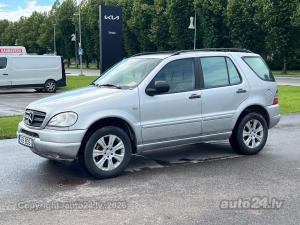 Серый Мерседес М-Класс 2001 в Нарва, объемом двигателя 2.70 л и пробегом 329 тыс. км за 1999 €, фото  на AUTOMOTO.COM.LV