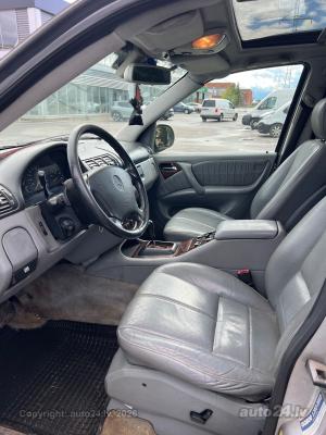 Pelēks Mercedes-Benz M-Class 2001 Narva, ar dzinēja tilpumu 2.70 L un nobraukumu 329 tūkst. km par 1999 €, foto 12 vietnē AUTOMOTO.COM.LV