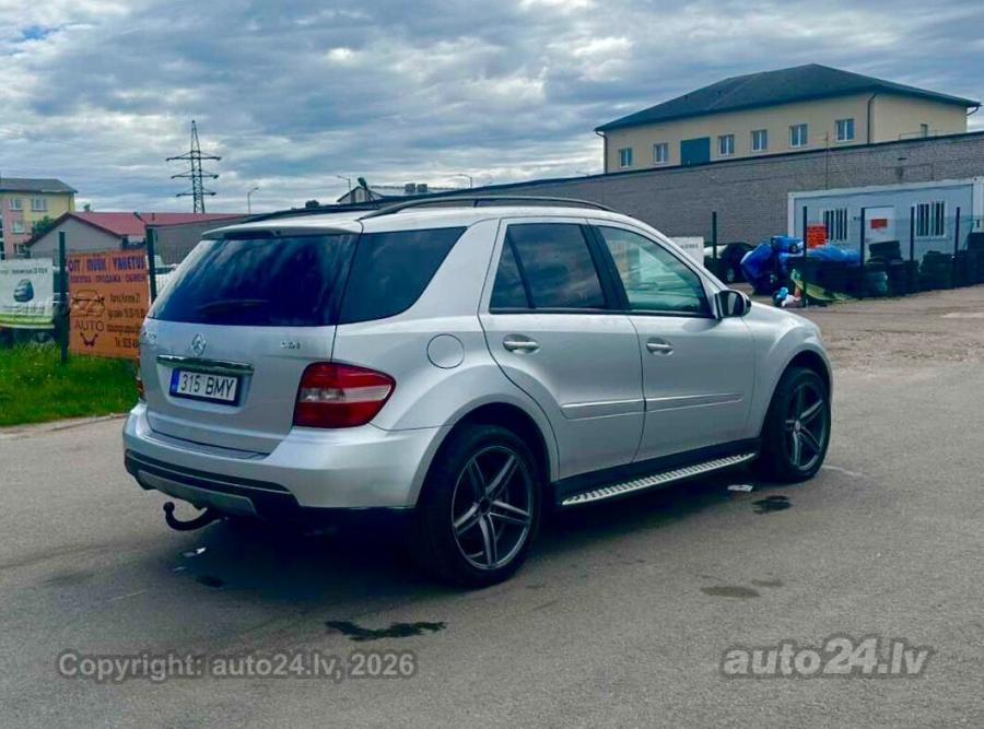 Grey Mercedes-Benz M-Class 2006 in Narva, with an engine capacity of 3.00 L and mileage of 380 thousand km for 2999 €, photo 4 on AUTOMOTO.COM.LV