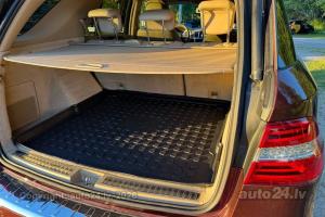 Sarkans Mercedes-Benz M-Class 2015 Tallina, ar dzinēja tilpumu 3.50 L un nobraukumu 147 tūkst. km par 23495 €, foto 15 vietnē AUTOMOTO.COM.LV