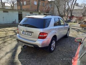 Mercedes-Benz M-Class 2006 Tallina, ar dzinēja tilpumu 3.50 L un nobraukumu 244 tūkst. km par 5900 €, foto 3 vietnē AUTOMOTO.COM.LV