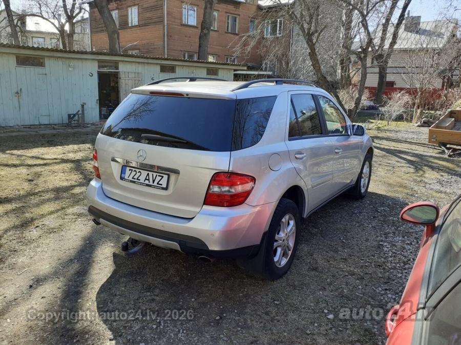 Mercedes-Benz M-Class 2006 Tallina, ar dzinēja tilpumu 3.50 L un nobraukumu 244 tūkst. km par 5900 €, foto 3 vietnē AUTOMOTO.COM.LV