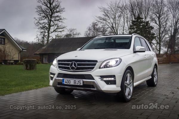 Balts Mercedes-Benz M-Class 2013 Tallina, ar dzinēja tilpumu 3.00 L un nobraukumu 211 tūkst. km par 16999 €, foto 3 vietnē AUTOMOTO.COM.LV
