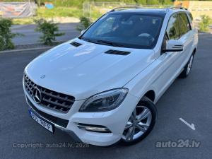 Balts Mercedes-Benz M-Class 2013 Tallina, ar dzinēja tilpumu 2.10 L un nobraukumu 248 tūkst. km par 15499 €, foto 12 vietnē AUTOMOTO.COM.LV