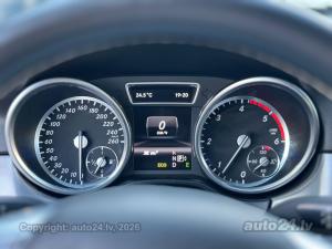Balts Mercedes-Benz M-Class 2013 Tallina, ar dzinēja tilpumu 2.10 L un nobraukumu 248 tūkst. km par 15499 €, foto 24 vietnē AUTOMOTO.COM.LV
