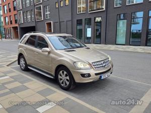 Dzeltens Mercedes-Benz M-Class 2006 Tallina, ar dzinēja tilpumu 5.00 L un nobraukumu 236 tūkst. km par 6900 €, foto 5 vietnē AUTOMOTO.COM.LV