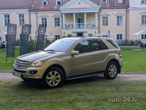 Dzeltens Mercedes-Benz M-Class 2006 Tallina, ar dzinēja tilpumu 5.00 L un nobraukumu 236 tūkst. km par 6900 €, foto 29 vietnē AUTOMOTO.COM.LV