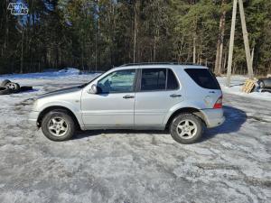Mercedes-Benz ml-230 2000 in Prienai, with an engine capacity of 2.30 L and mileage of 312 thousand km for 1750 €, photo 4 on AUTOMOTO.COM.LV