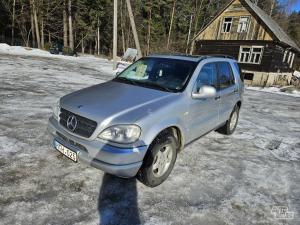 Mercedes-Benz ml-230 2000 in Prienai, with an engine capacity of 2.30 L and mileage of 312 thousand km for 1750 €, photo 6 on AUTOMOTO.COM.LV