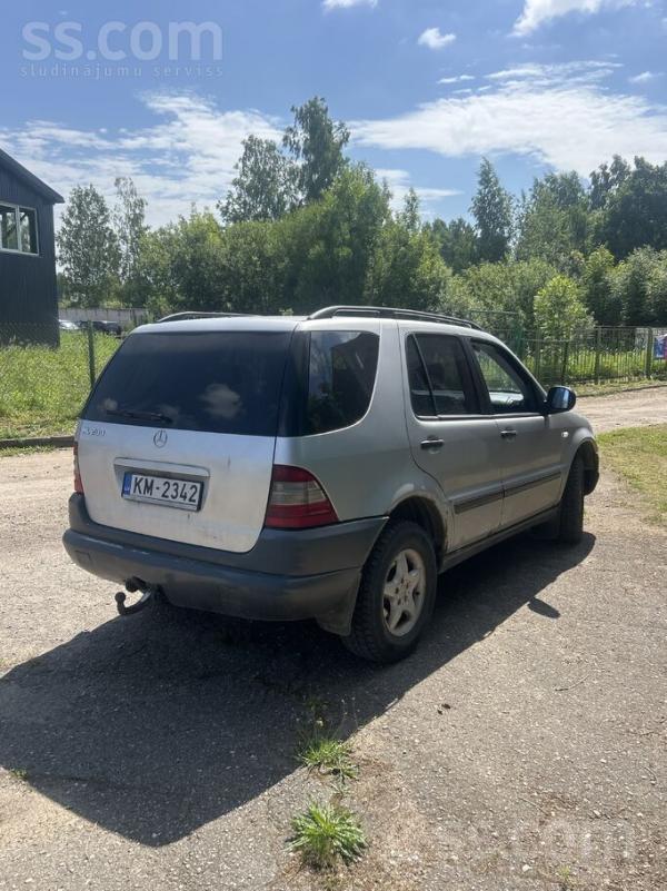 Серый Мерседес МЛ 230 1999 в Даугавпилс, объемом двигателя 2.30 л и пробегом 252 тыс. км за 2150 €, фото 6 на AUTOMOTO.COM.LV