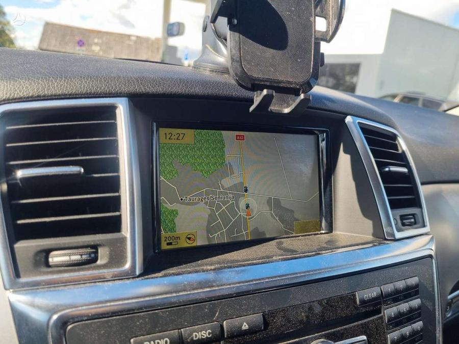 Melns Mercedes-Benz ML 250 2011 Tauragė, ar dzinēja tilpumu 2.14 L un nobraukumu 163 tūkst. km par 11400 €, foto 18 vietnē AUTOMOTO.COM.LV