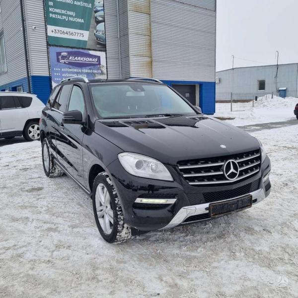 Melns Mercedes-Benz ML 250 2012 Tauragė, ar dzinēja tilpumu 2.14 L un nobraukumu 345 tūkst. km par 10600 €, foto 2 vietnē AUTOMOTO.COM.LV