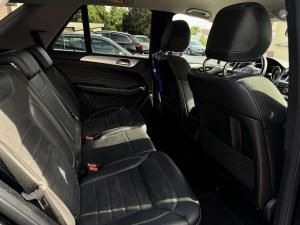 Melns Mercedes-Benz ML 250 2012 Klaipėda, ar dzinēja tilpumu 2.14 L un nobraukumu 290 tūkst. km par 12500 €, foto 23 vietnē AUTOMOTO.COM.LV